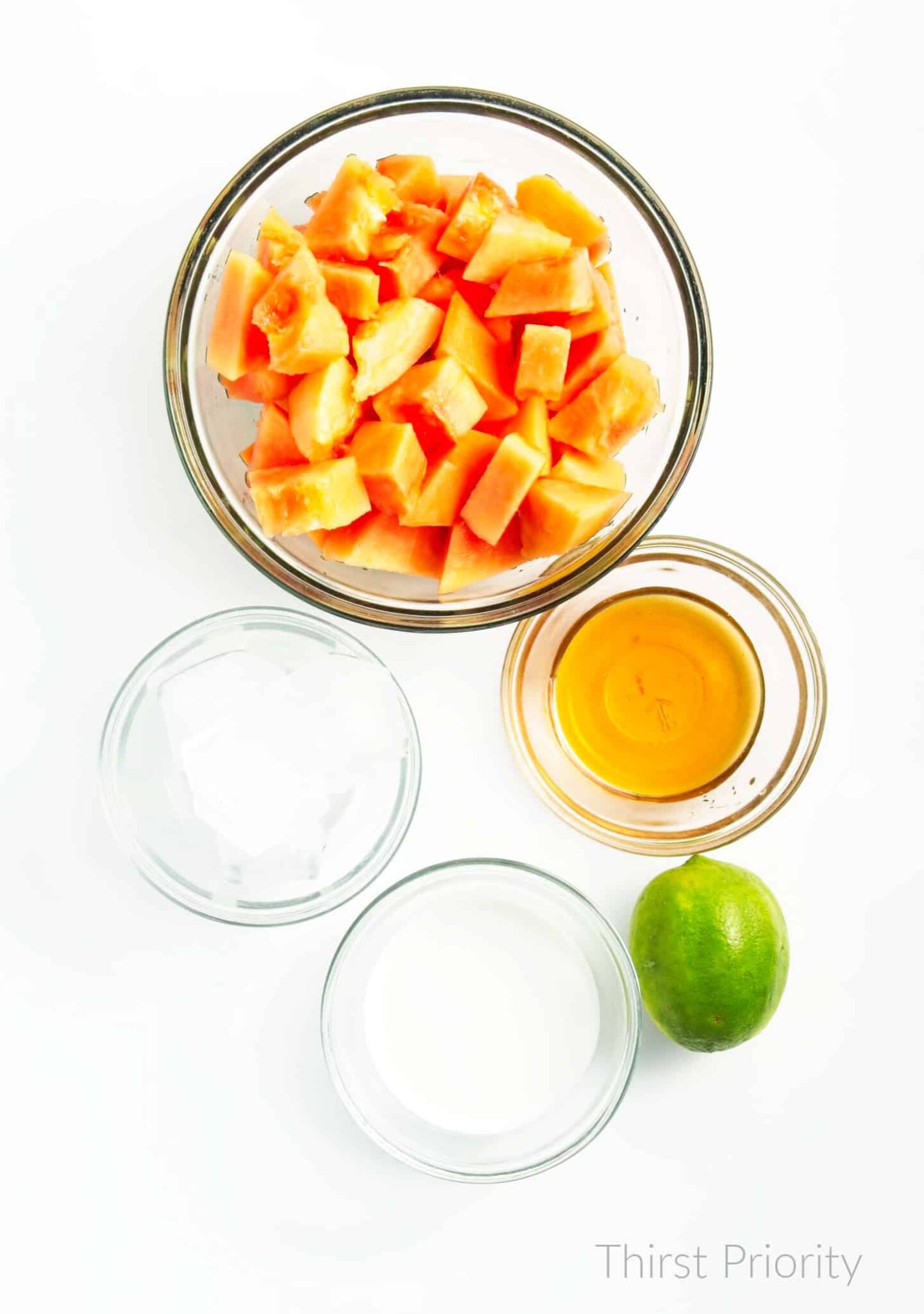 How to Make an Amazing Dairy Free Tropical Smoothie