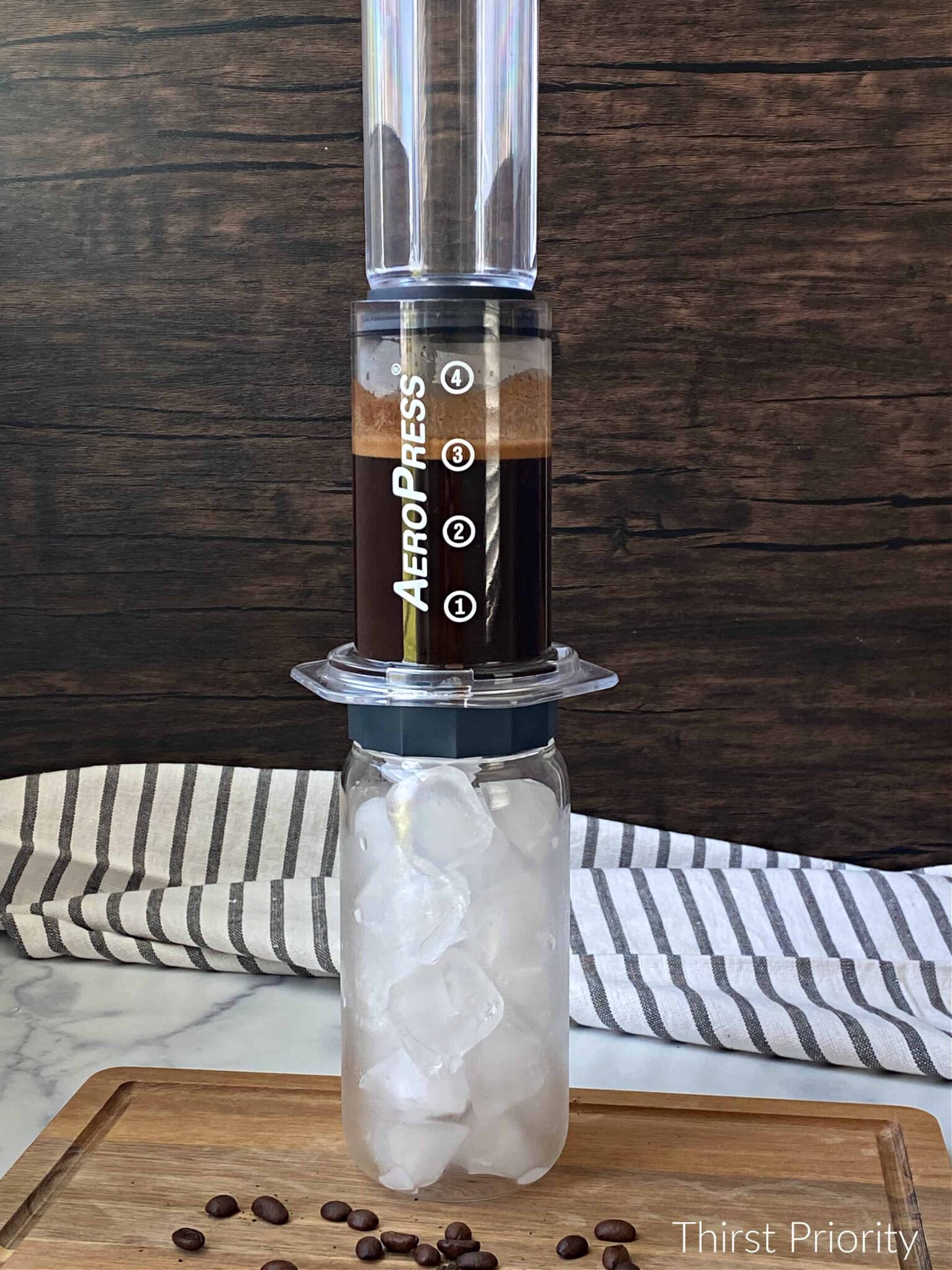 How to Make the Easiest Iced Black Coffee Recipe