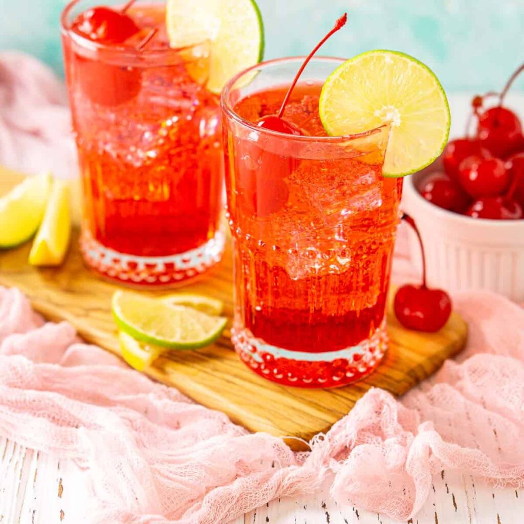 25+ Best Vodka Drinks with Sprite (Cocktail Recipes)