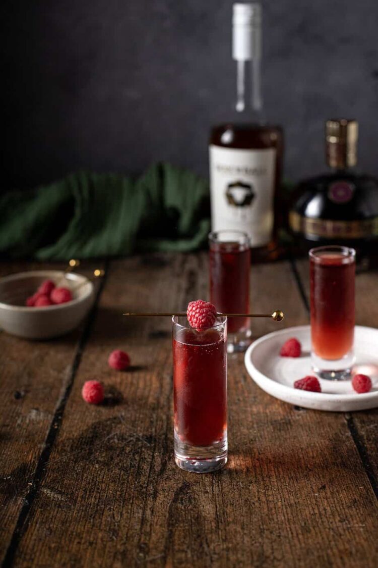 15+ Best Peanut Butter Whiskey Drinks and Cocktails