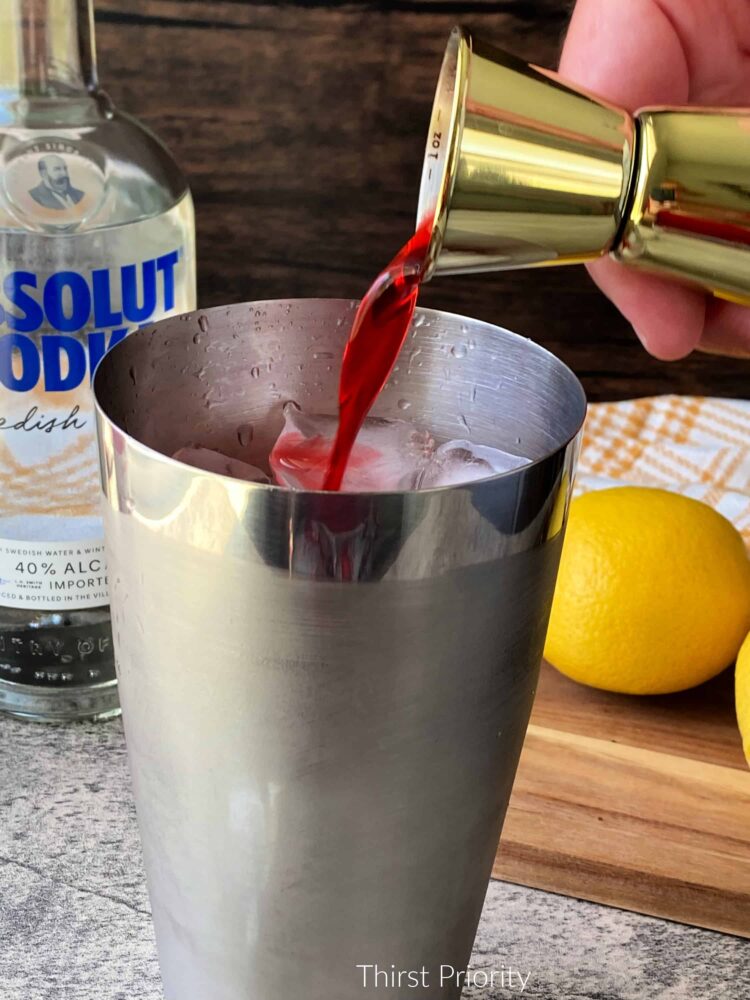 How to Make a Cherry Vodka Sour Cocktail Recipe