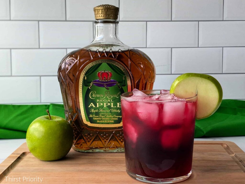 Crownberry Apple Cocktail Recipe (Crown Royal)