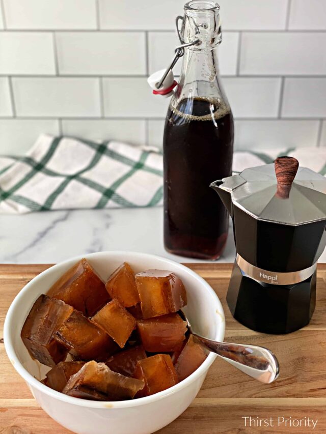 Easy Coffee Ice Cubes Recipe for Your Iced Drinks